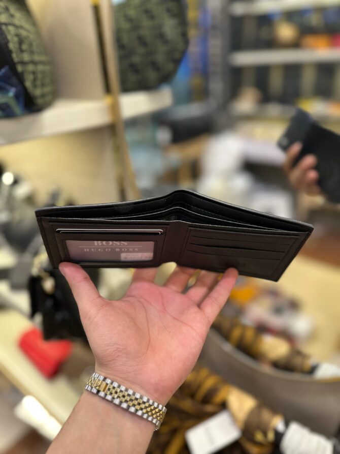 Boss BO-022 Black wallet - Lavucci